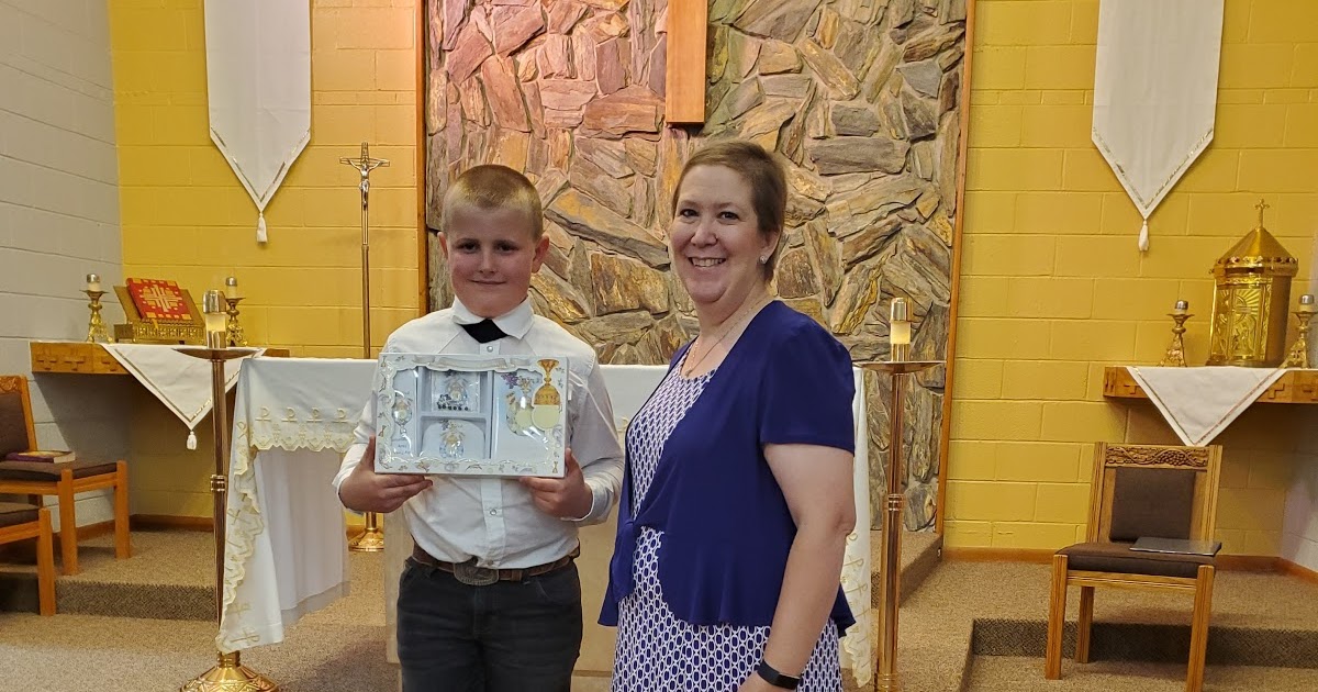 Moneik Quilts: Owen's 1st Holy Communion
