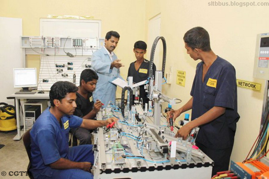 SLTB buses - ශ්‍රී ලංගම බස්: ලංකා ජර්මානු කාර්මික අභ්‍යාස ආයතනය ...