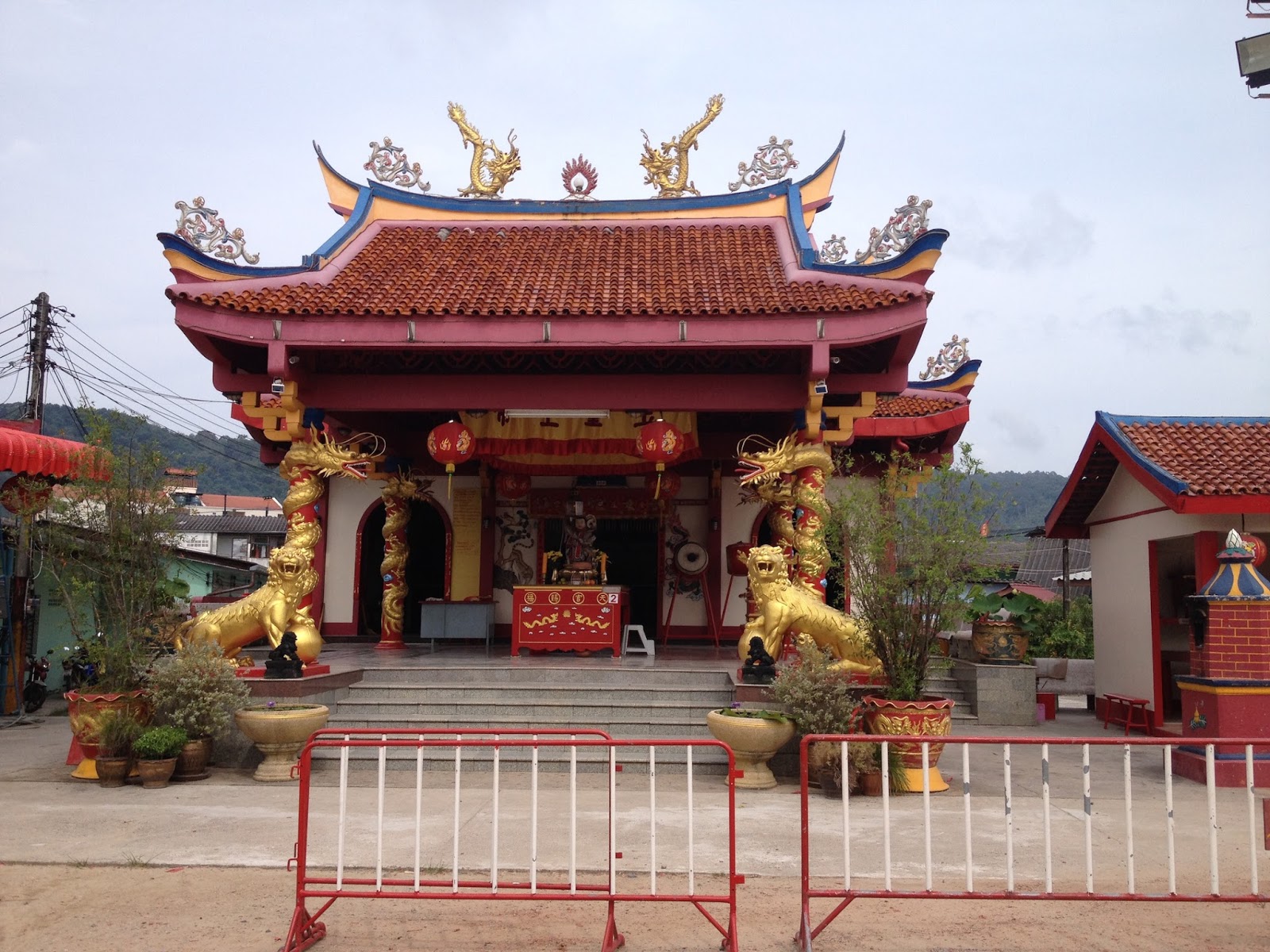 Things to do (closed): Lim Hu Tai Su Chinese Shrine