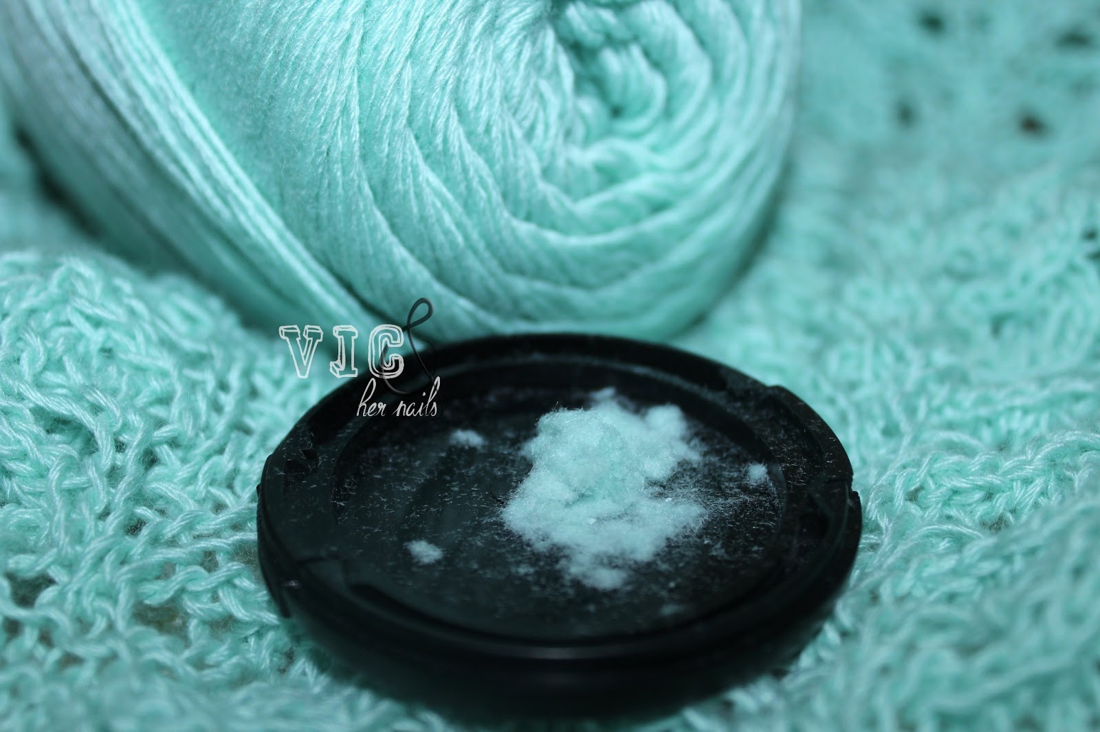 Vic and Her Nails: When Yarn Meets Polish in 3D