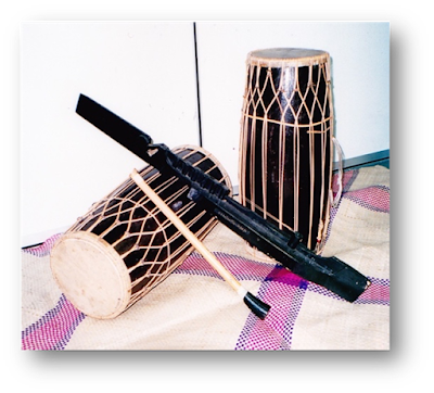 TARIAN POJA BUGIS SELANGOR: ALATAN MUZIK BUGIS NEGERI SELANGOR