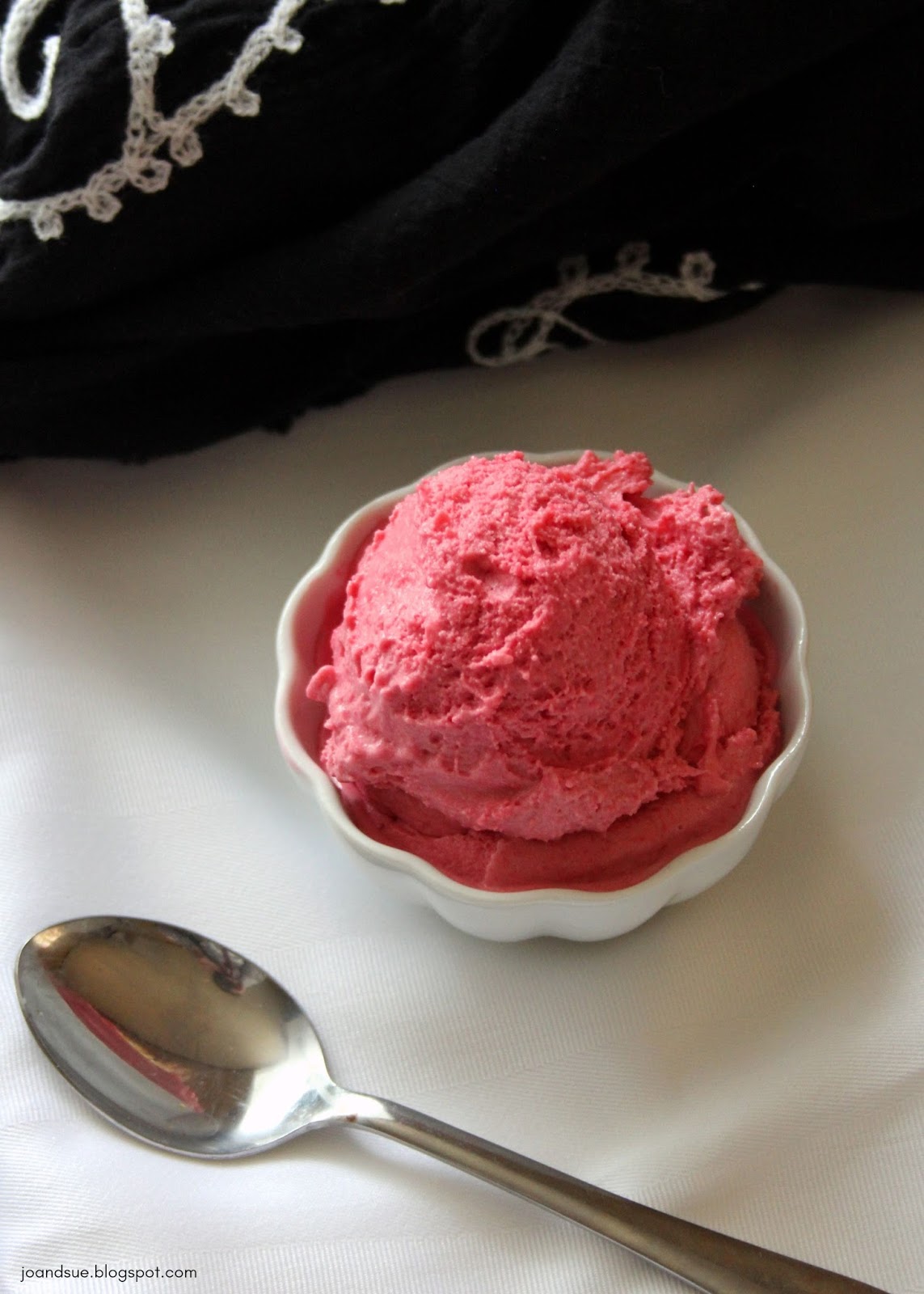 Jo and Sue: Raspberry Ice Cream