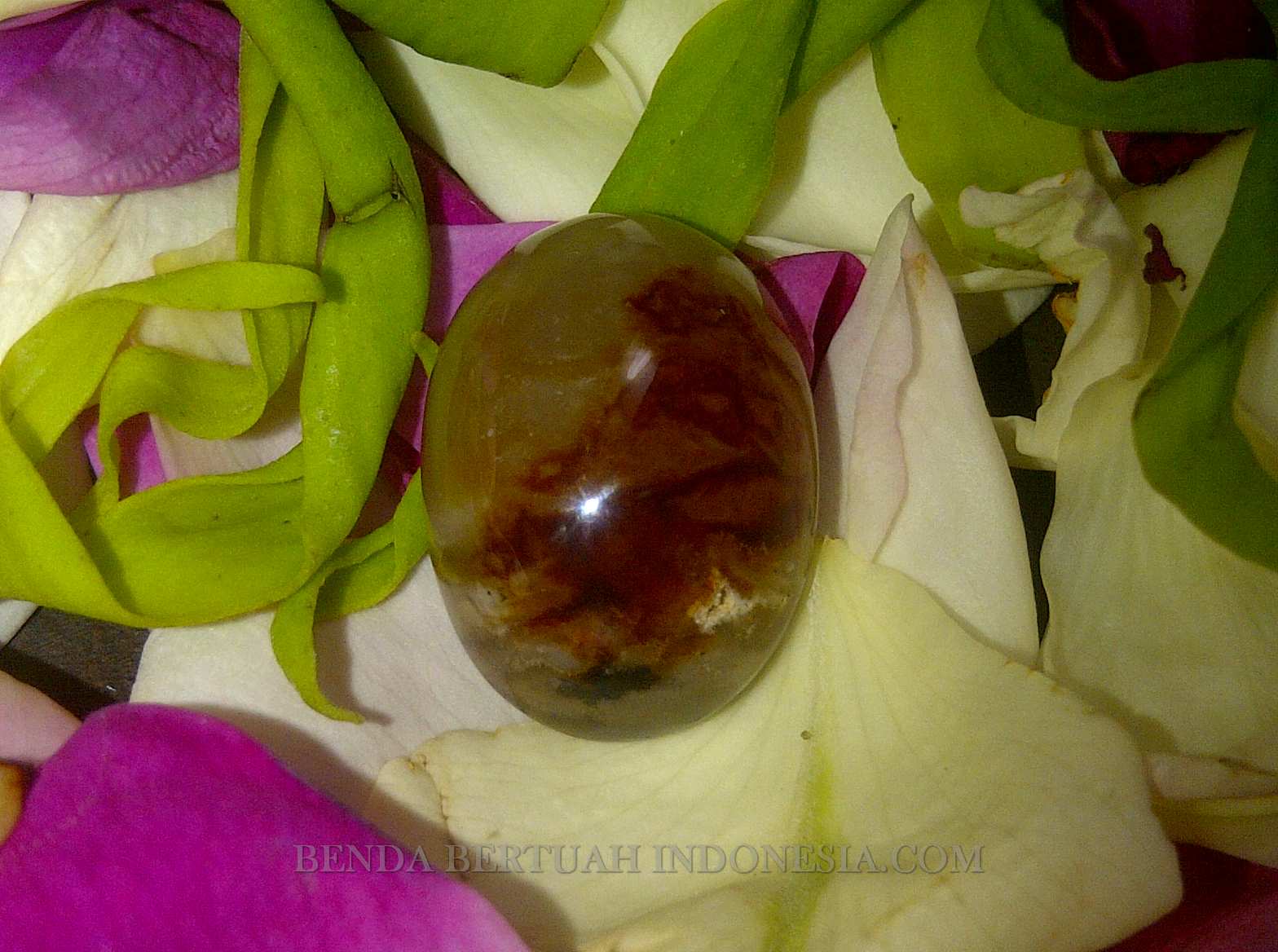 MUSTIKA RAJA JIN LAUT KIDUL - Benda Bertuah Indonesia