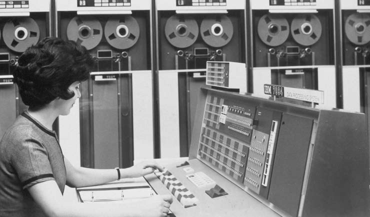 SEJARAH KOMPUTER & PERKEMBANGANNYA