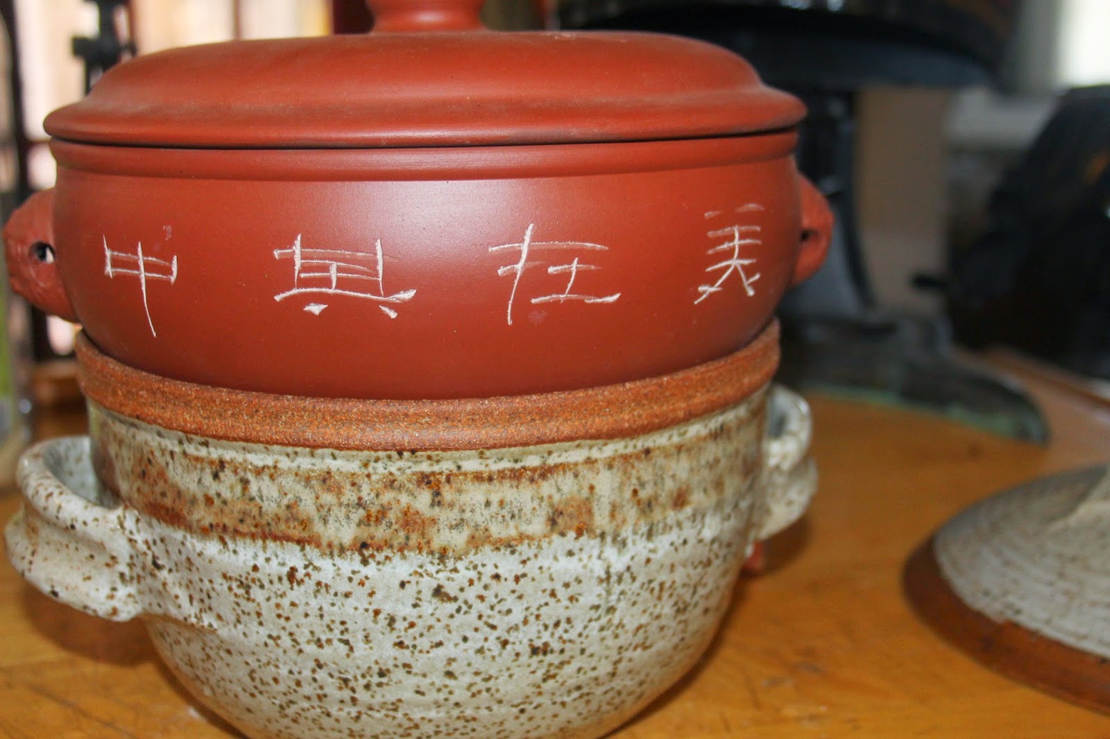 the BUTT'RY and BOOK'RY: Clay Steam Pot and Cast Iron Thriftstore Finds