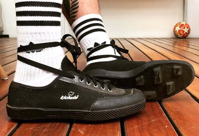 A época dos Kichutes - O tênis que era febre entre os brasileiros