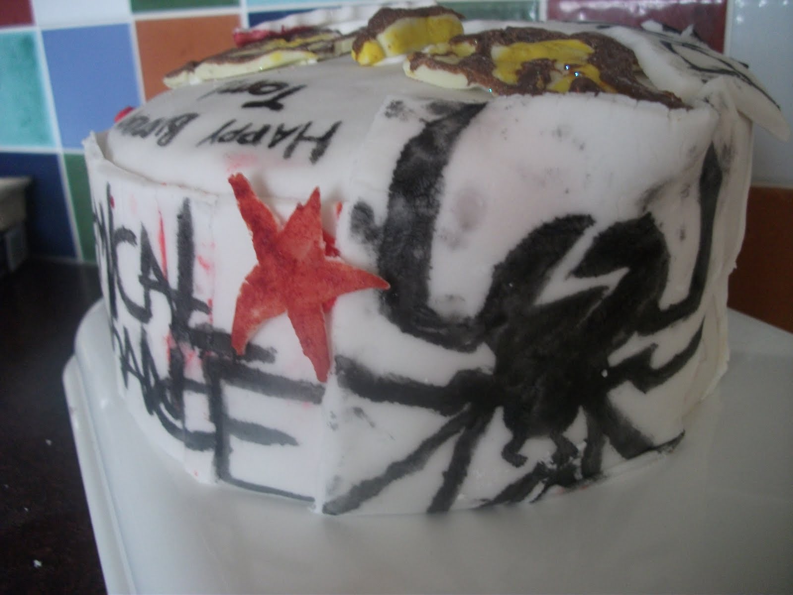 Abbies Baking Blog: Paramore Riot and My Chemical Romance 15th Birthday ...
