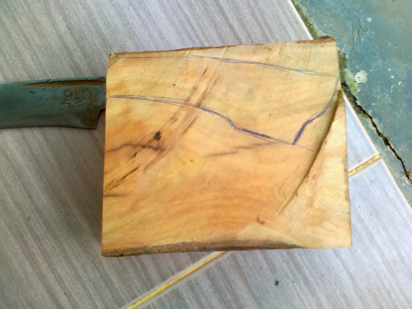 Besi,Kayu,Batu dan al-kisah...: Hulu golok / pisau melapah.