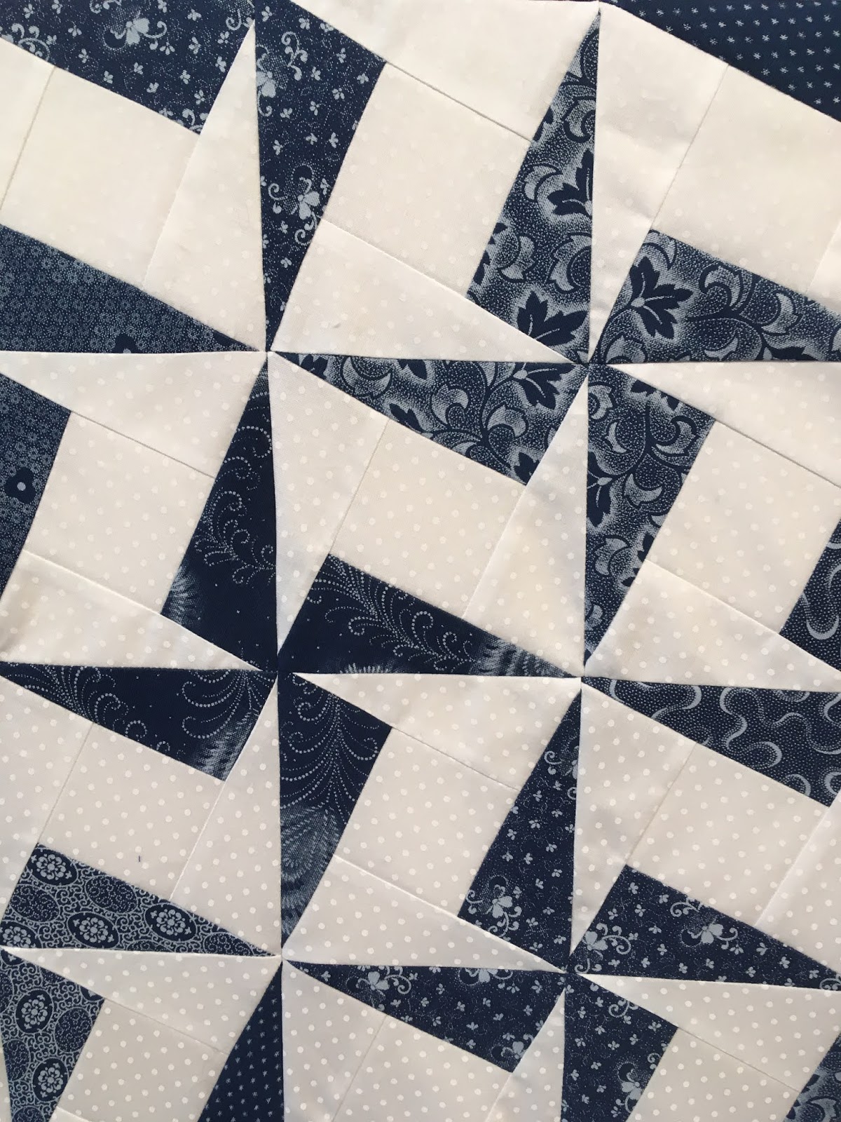 straythreads: Tessellating stars in indigo