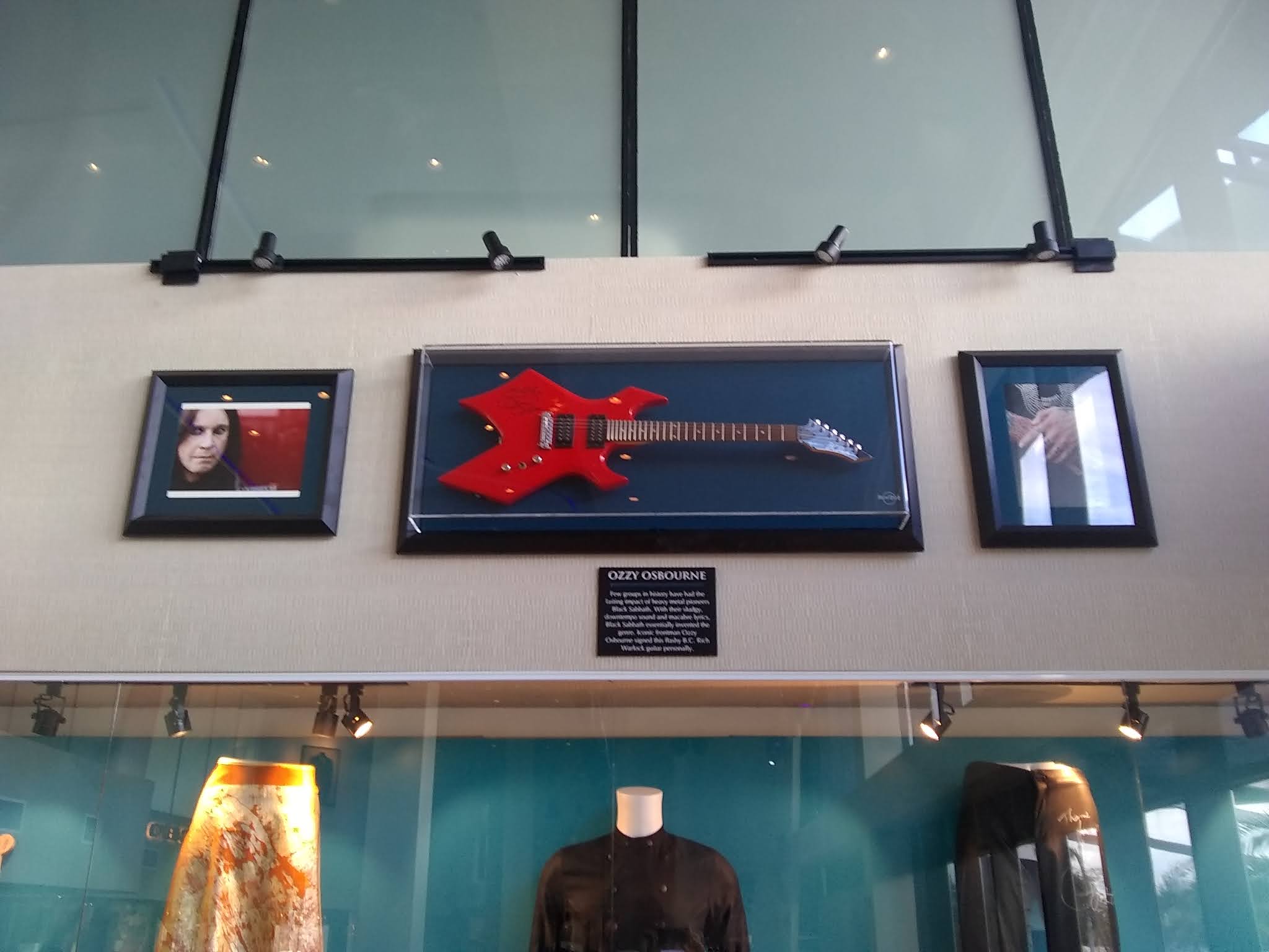 Gerardo: Hard Rock Cafe en Ponce, Puerto Rico: Un gran logro y un ...