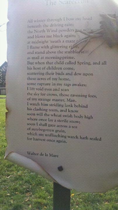 Goth Gardening ^o^: ... scarecrows and gardens along The James river...