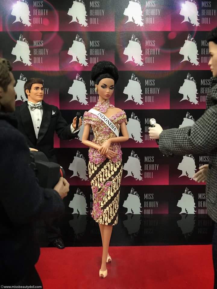 13 Patung Barbie Doll Sertai Miss Beauty Doll - Wakil Malaysia Juga Ada