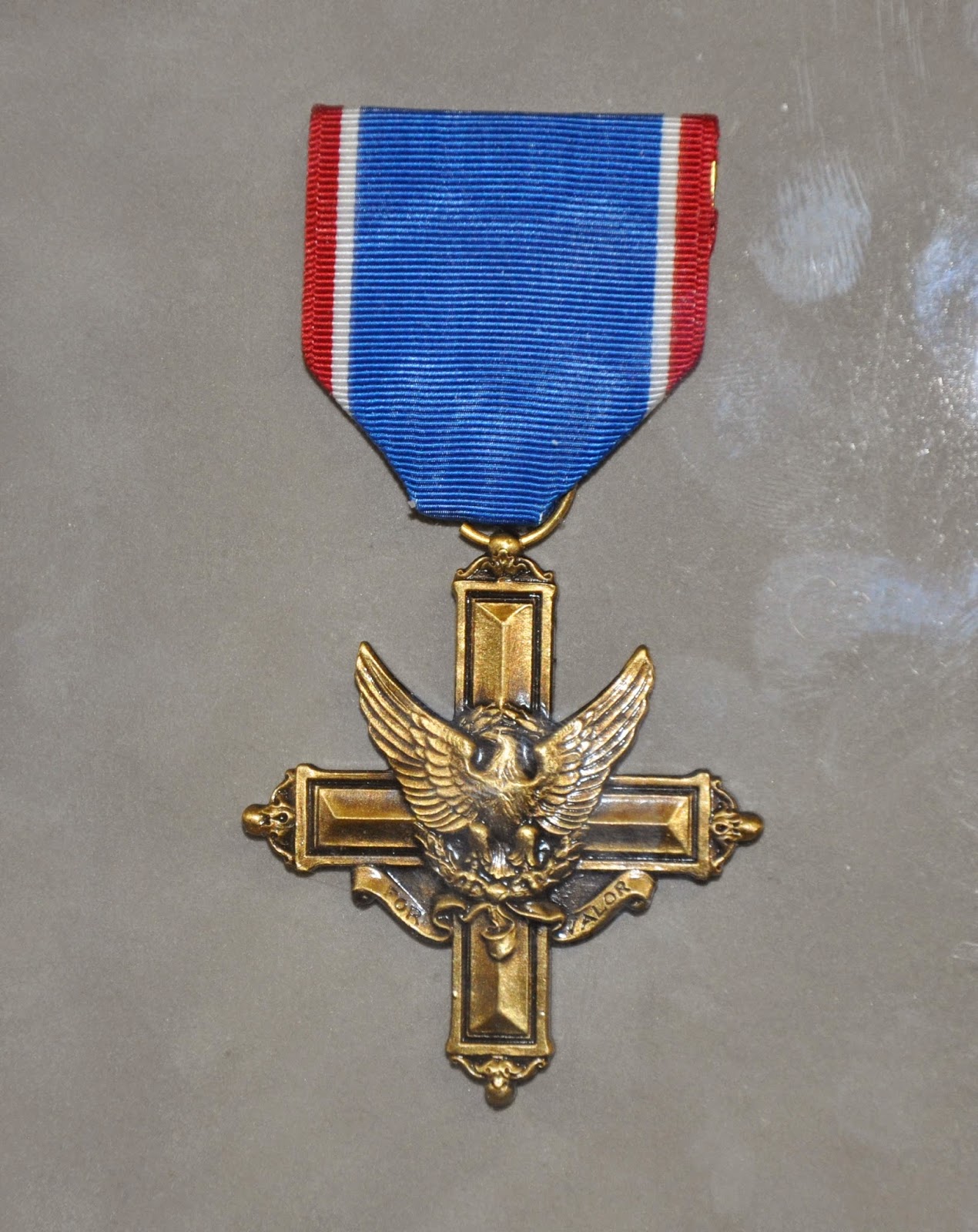Orbis Catholicus Secundus: Distinguished Service Cross