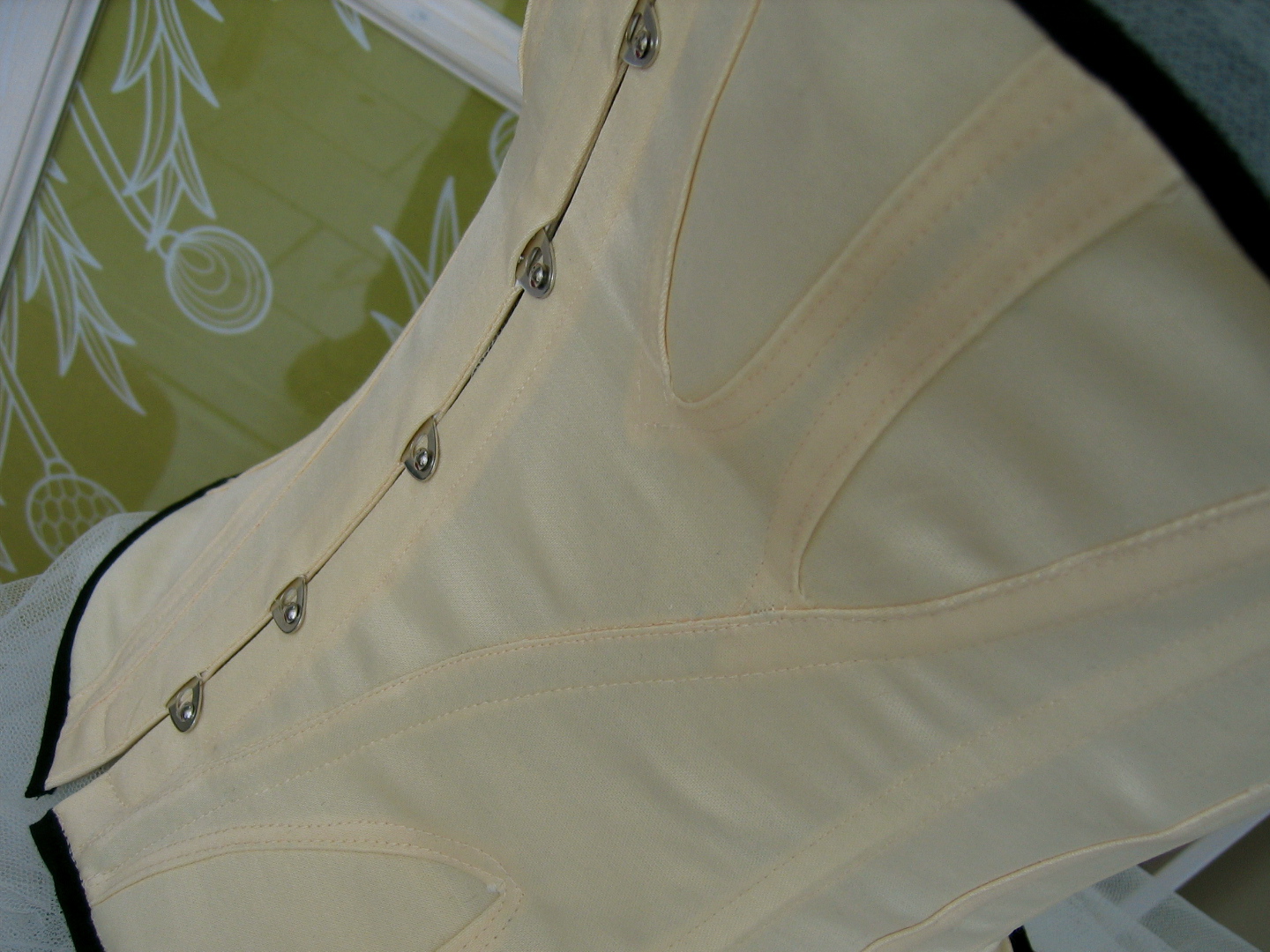 The Corset Channel: Spiral steel boning for dressmaking and corsetry
