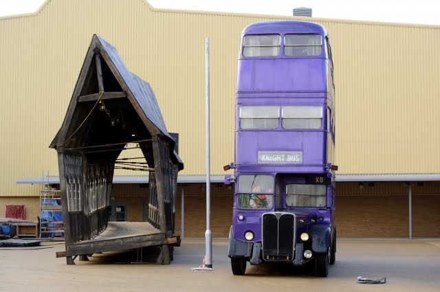 Danaholics Anonymous: Knight Bus at Leavesden Tour! John Hurt to ...