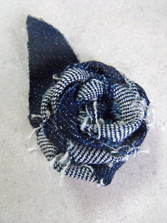 Ruby Murrays Musings: Denim Revisited - Denim Rose Tutorial