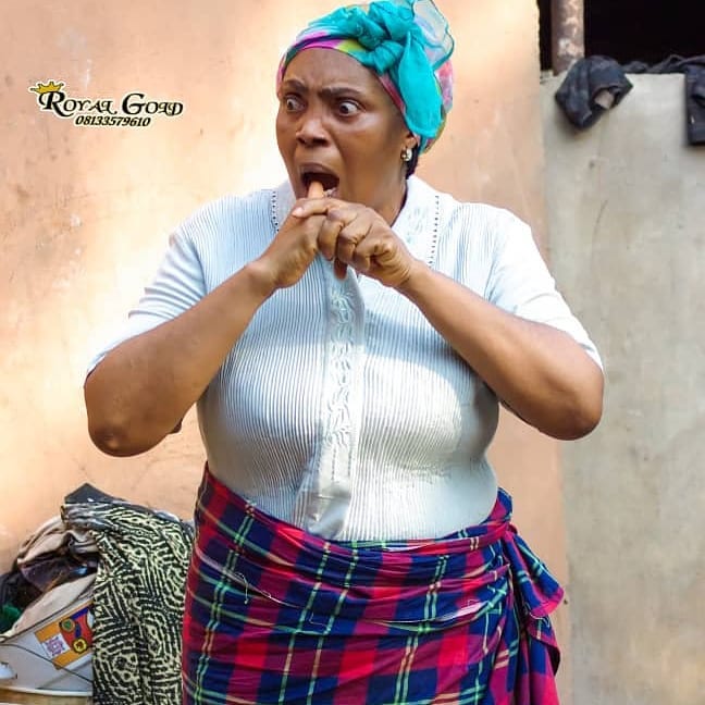 Images of Adaeze Chiegbu in action on set (movie set photos of Adaezephilo)