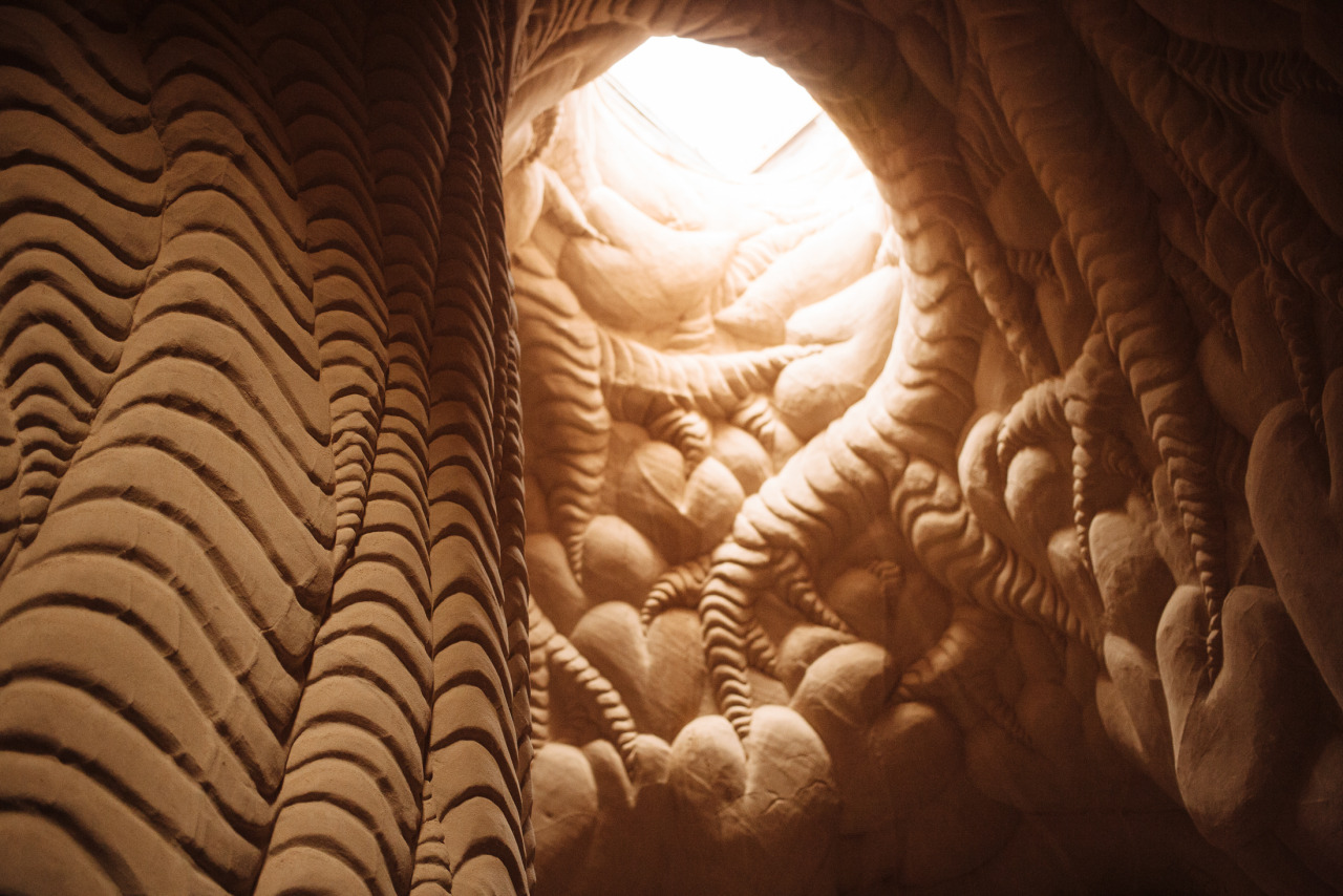 WATCH: Amazing "Cave Digger" Documentary | Architectural Details