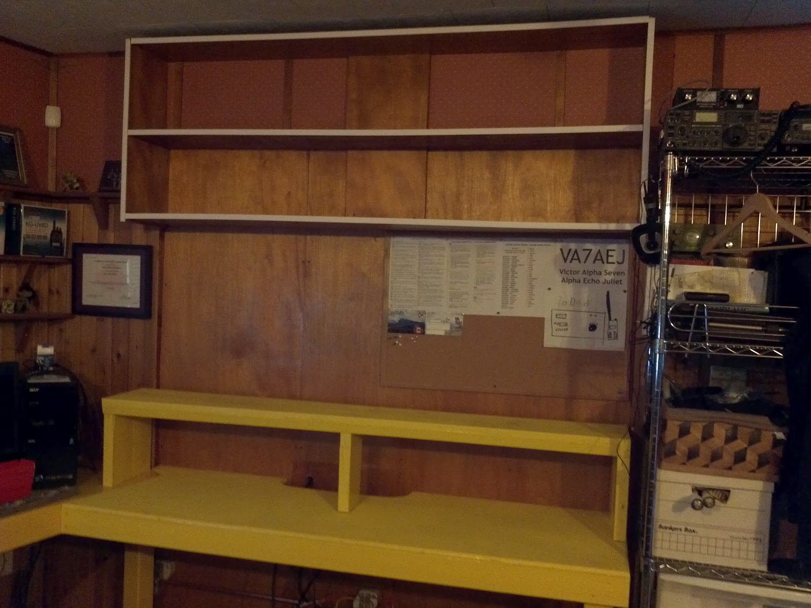 VA7AEJ ...- .- --... .- . .---: Ham Shack Upgrade Diary #4 - The Bench ...