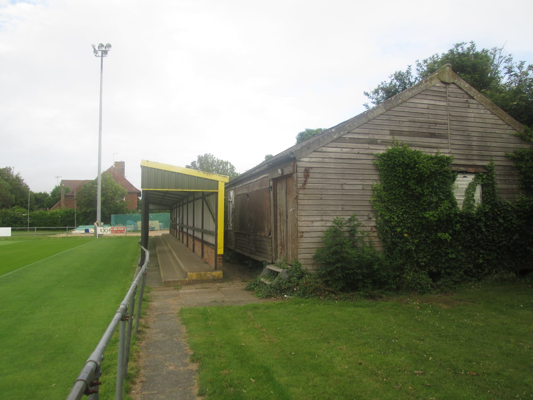 Pie and Mushy Peas: Littlehampton Town FC
