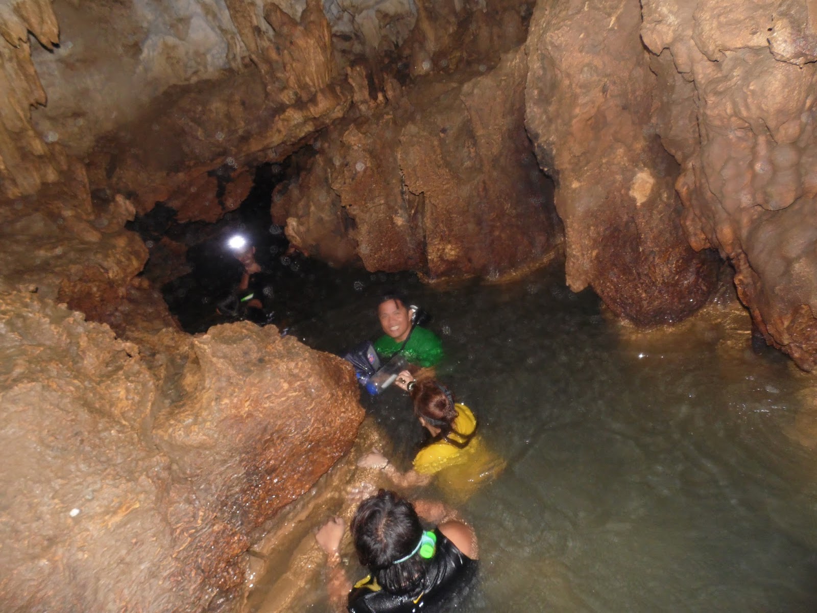 Pinoy Treks: Sumalsag Cave: the inside