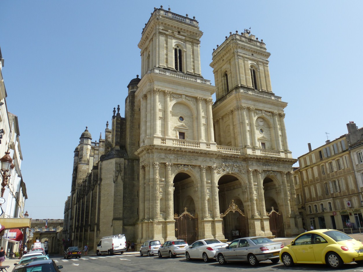 The Road Goes Ever On: Auch Cathedral