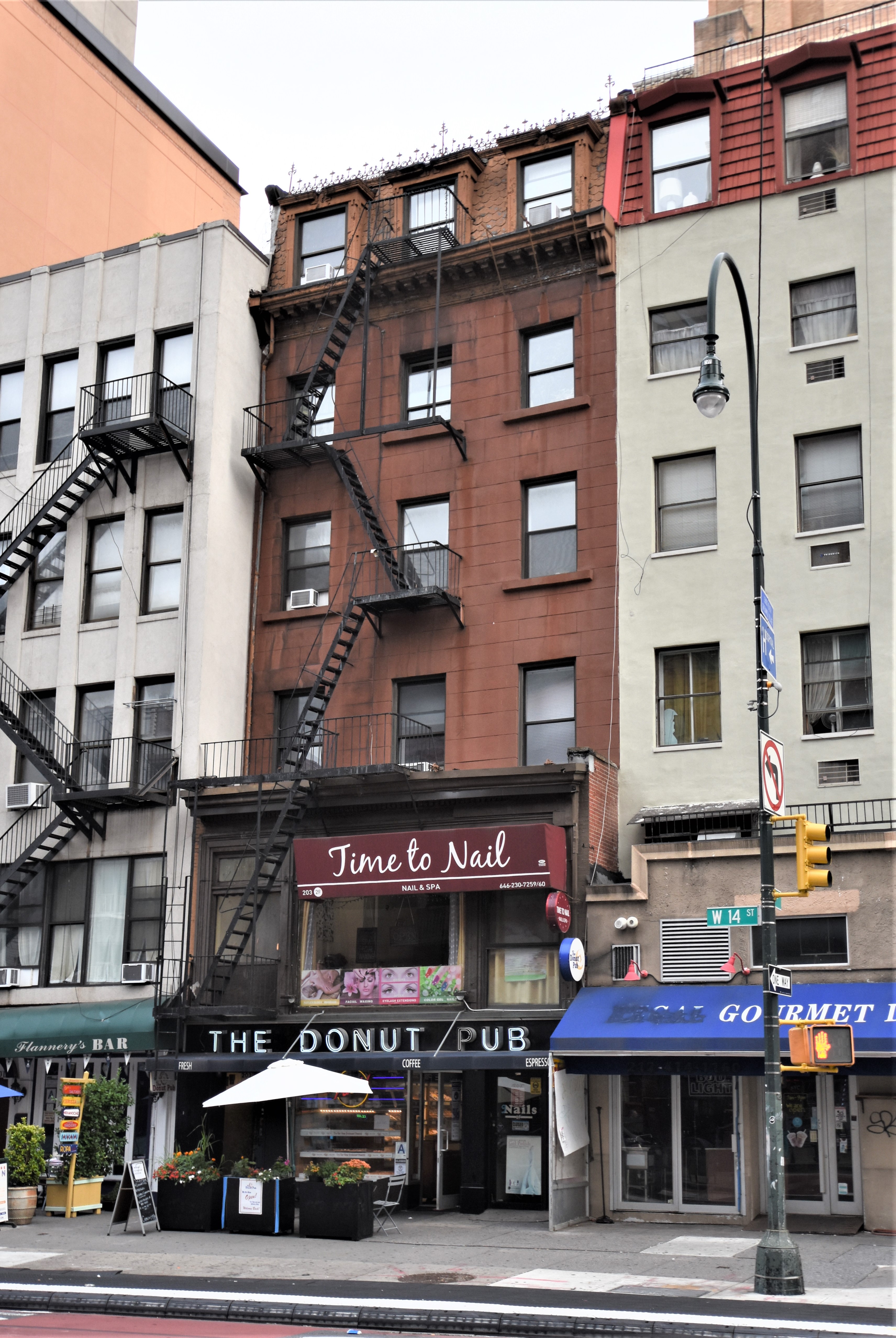 Daytonian in Manhattan: The James B. Thomson House - 203 West 14th Street