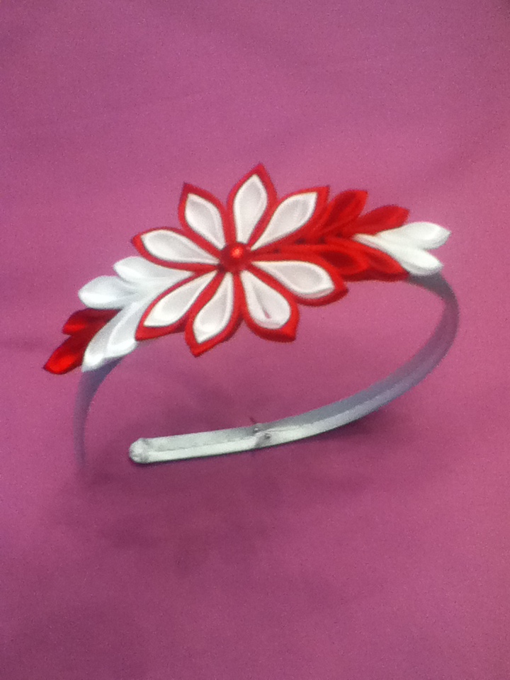 Flori-handmade: coronite pentru par