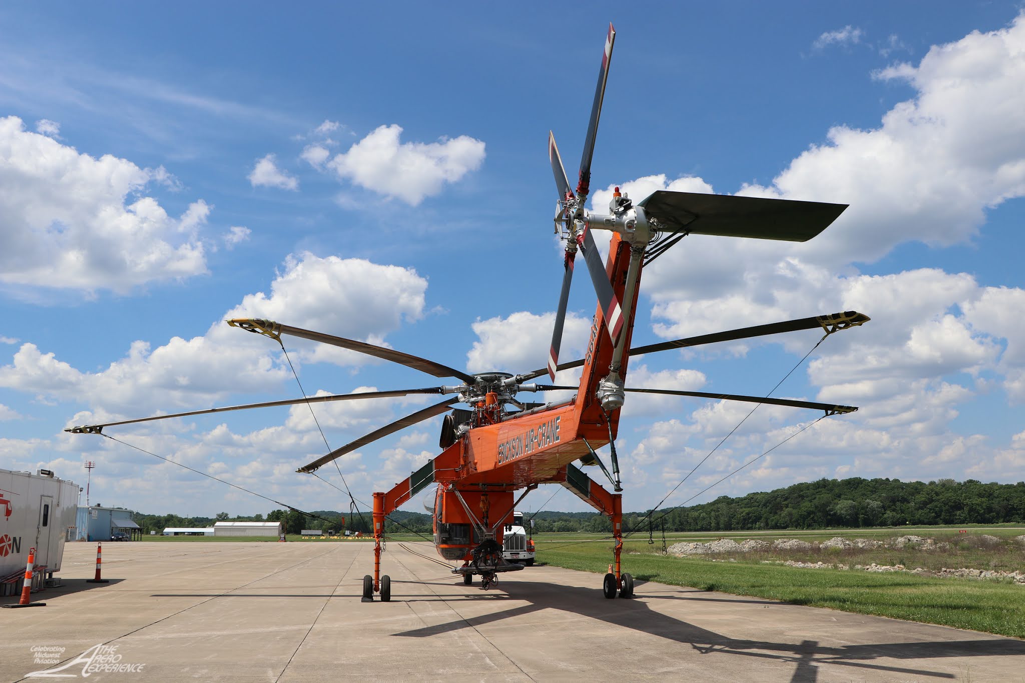 The Aero Experience: Utility Helicopters Stage in Eastern Missouri