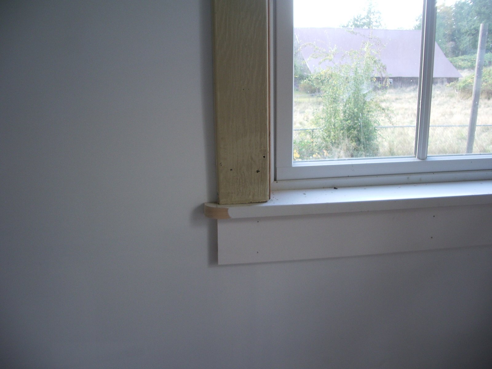 Pioneer Farmhouse: Window Trim, Paint, Tile