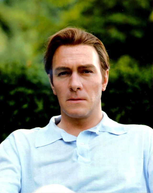 20 Portraits of a Young and Handsome Christopher Plummer in the 1950s ...