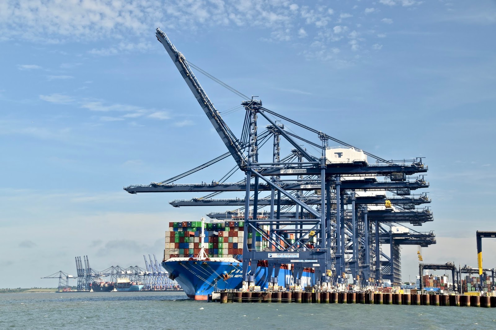 CSCL Neptune departs after her 1st call to Port of Felixstowe. 2 ...