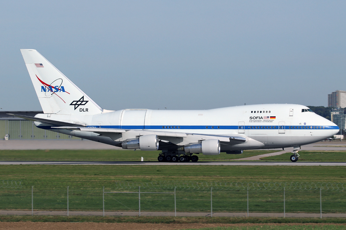 Eastwings: B-747SP-21 * NASA * DLR * SOFIA * N747NA