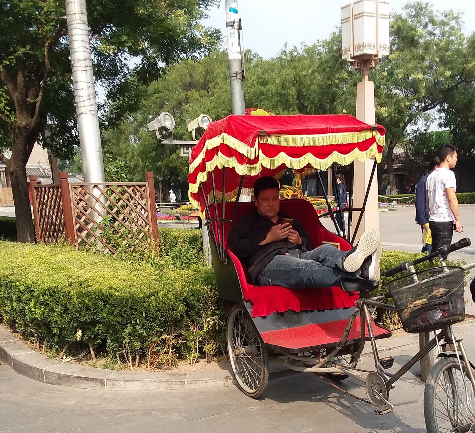 1074. China - # 7 - The Forbidden City, Rickshaw ride in the Hutong ...