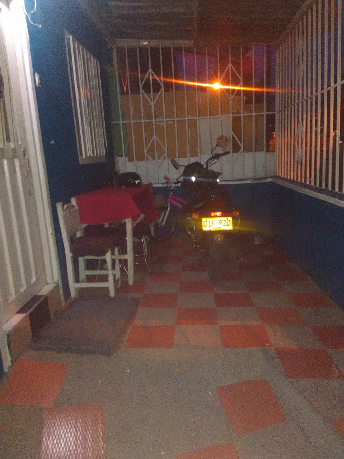 ENGLISH CLASS What Is My House Like english-class-what-is-my-house-like