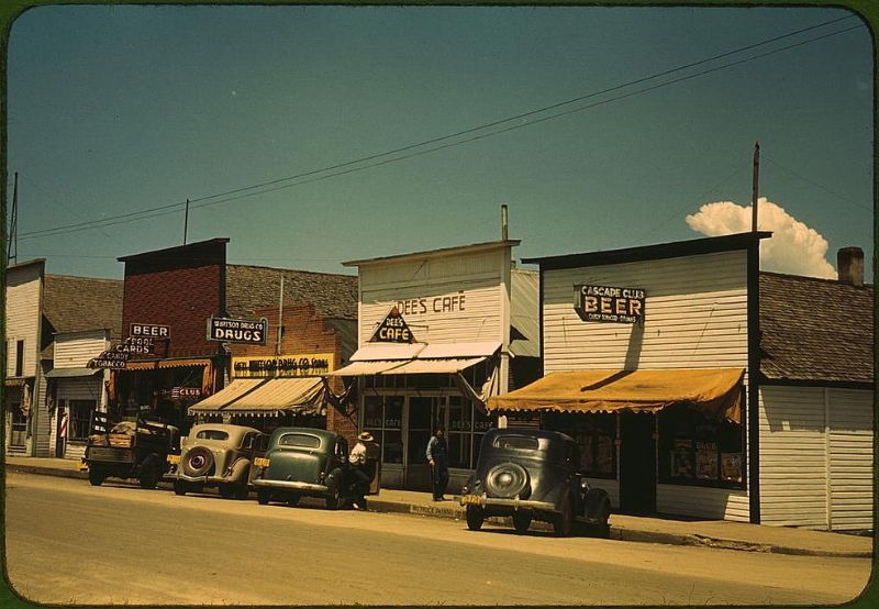 20 Amazing Photos Capture Stores of the U.S. in the Early 1940s ...