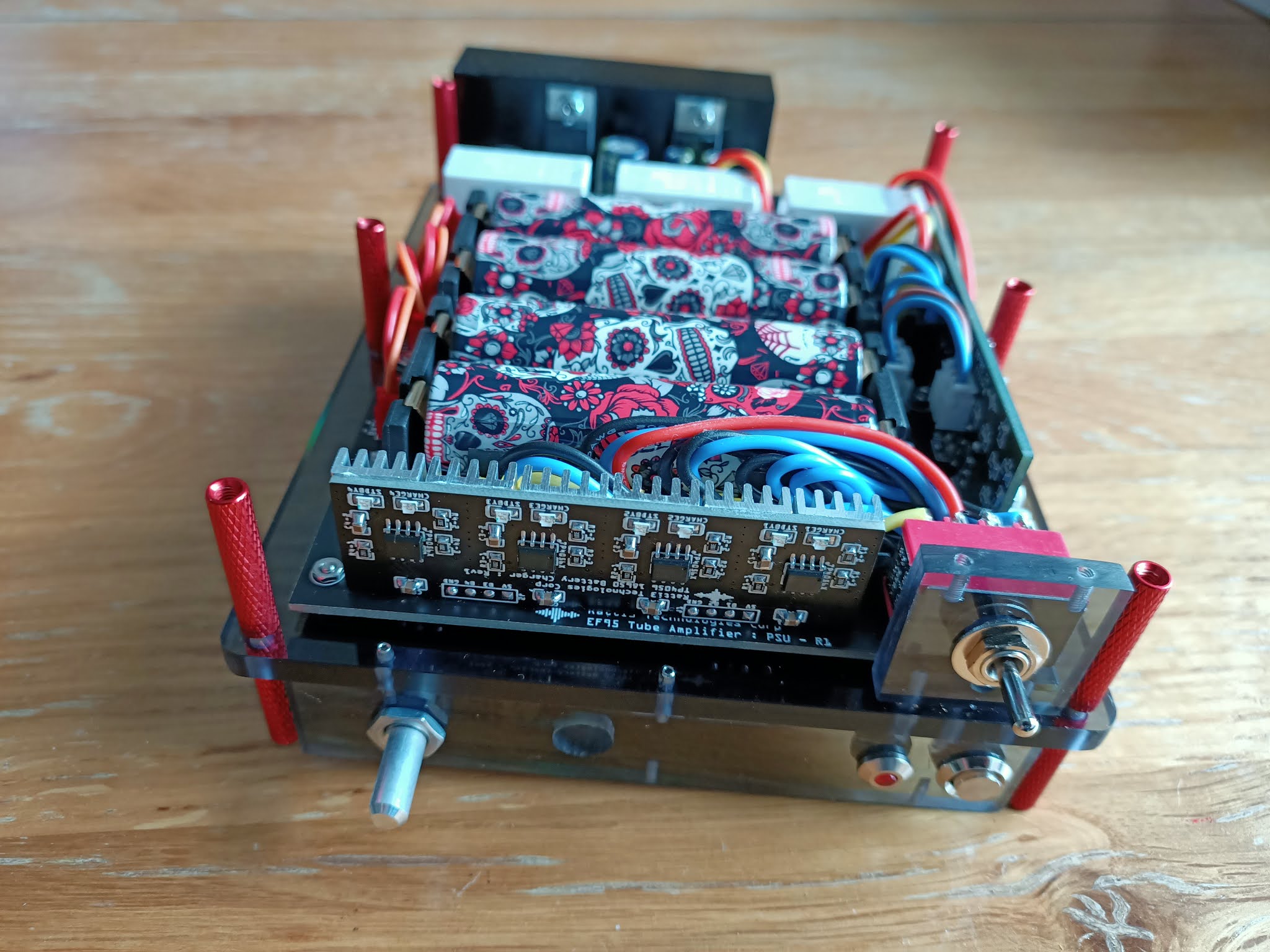 Making a Battery Operated EF95/6AK5 Hybrid Tube Amplifier