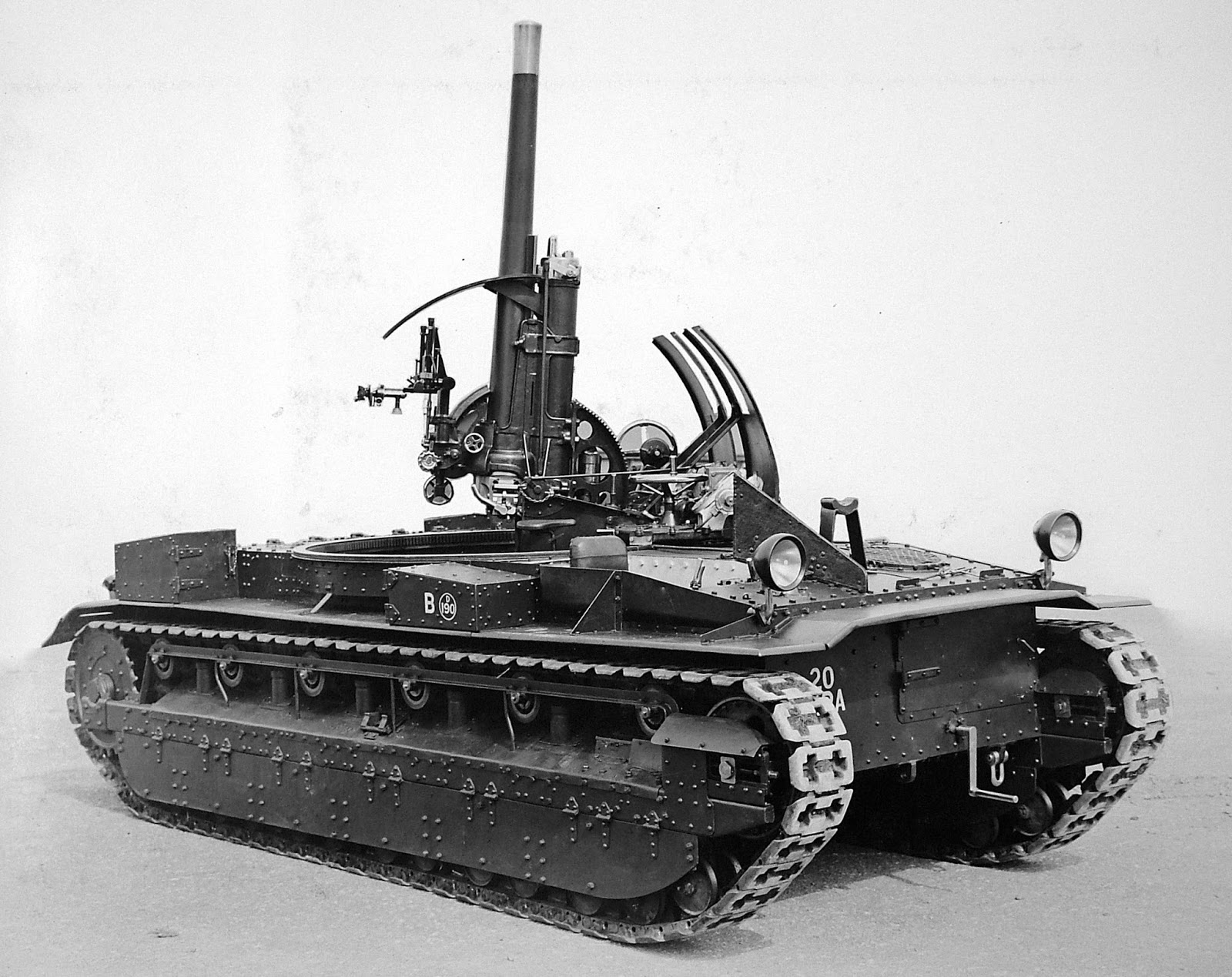 Interwar Tank Development: 18 pounder gun on SP (self propelled ...