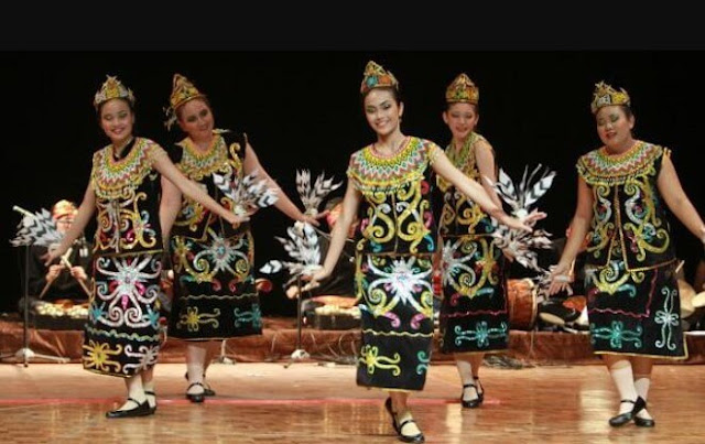 Tarian Adat Kalimantan Utara Lengkap Gambar dan Keterangannya - KARYA ...