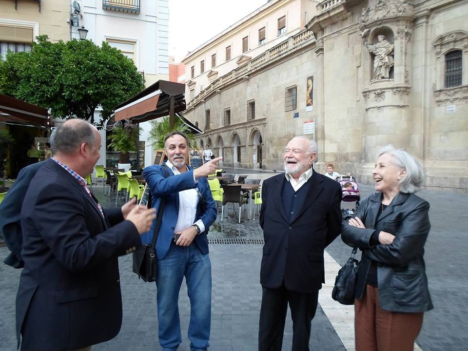 Alfaqueque Ediciones: Homenaje al editor Mario Muchnik
