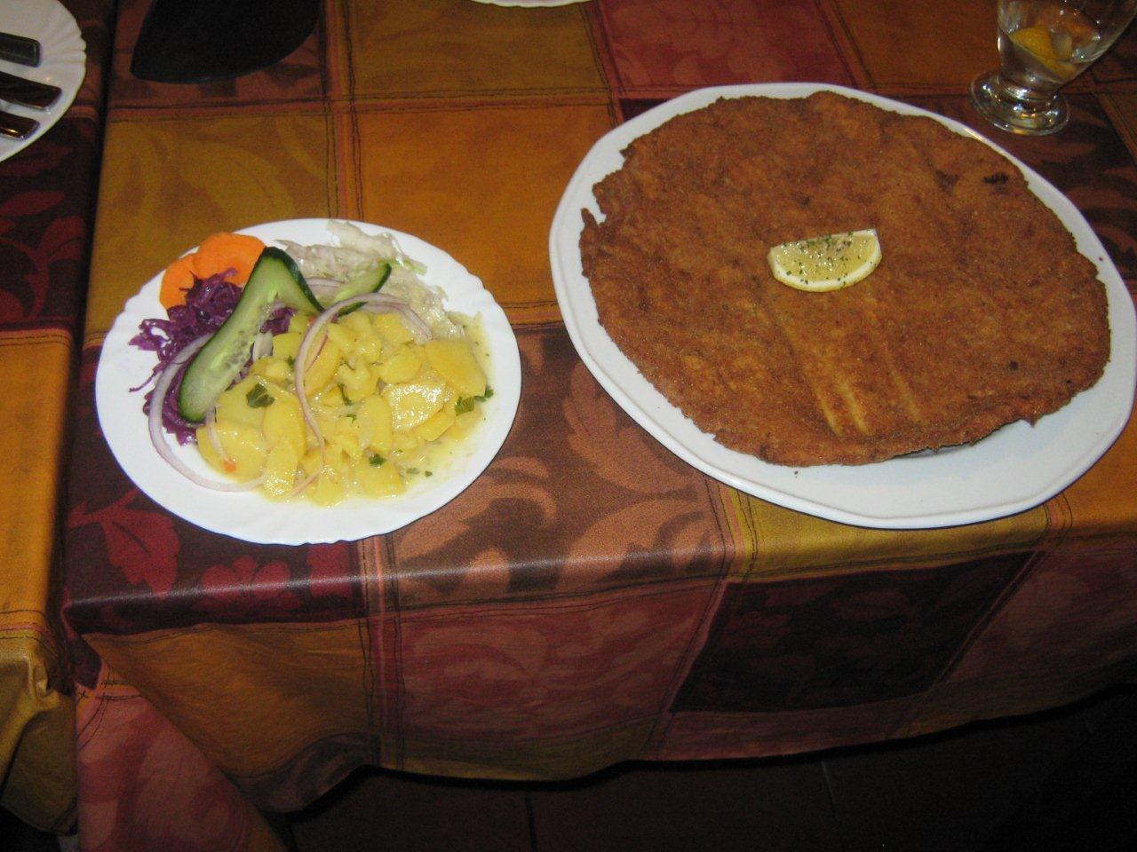 Rozmaring & ibolya: Bécsi szelet és egy kis történelem