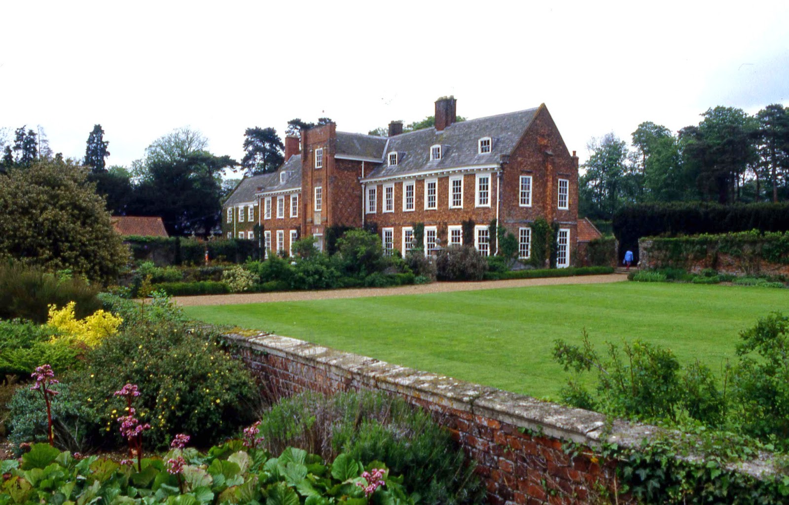 Landed families of Britain and Ireland: (119) Cracroft-Amcotts of ...