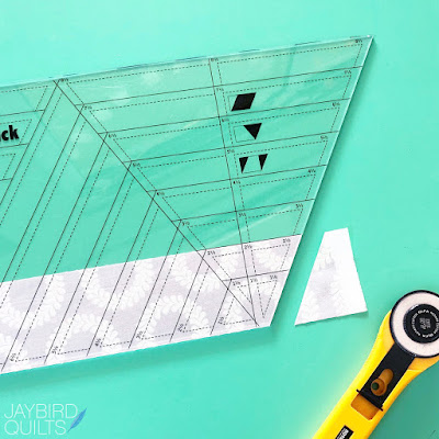 Jaybird Quilts: Candy Corn Block Tutorial