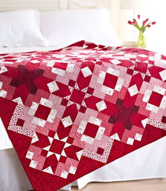 Red Patchwork Christmas Quilt - Pattern