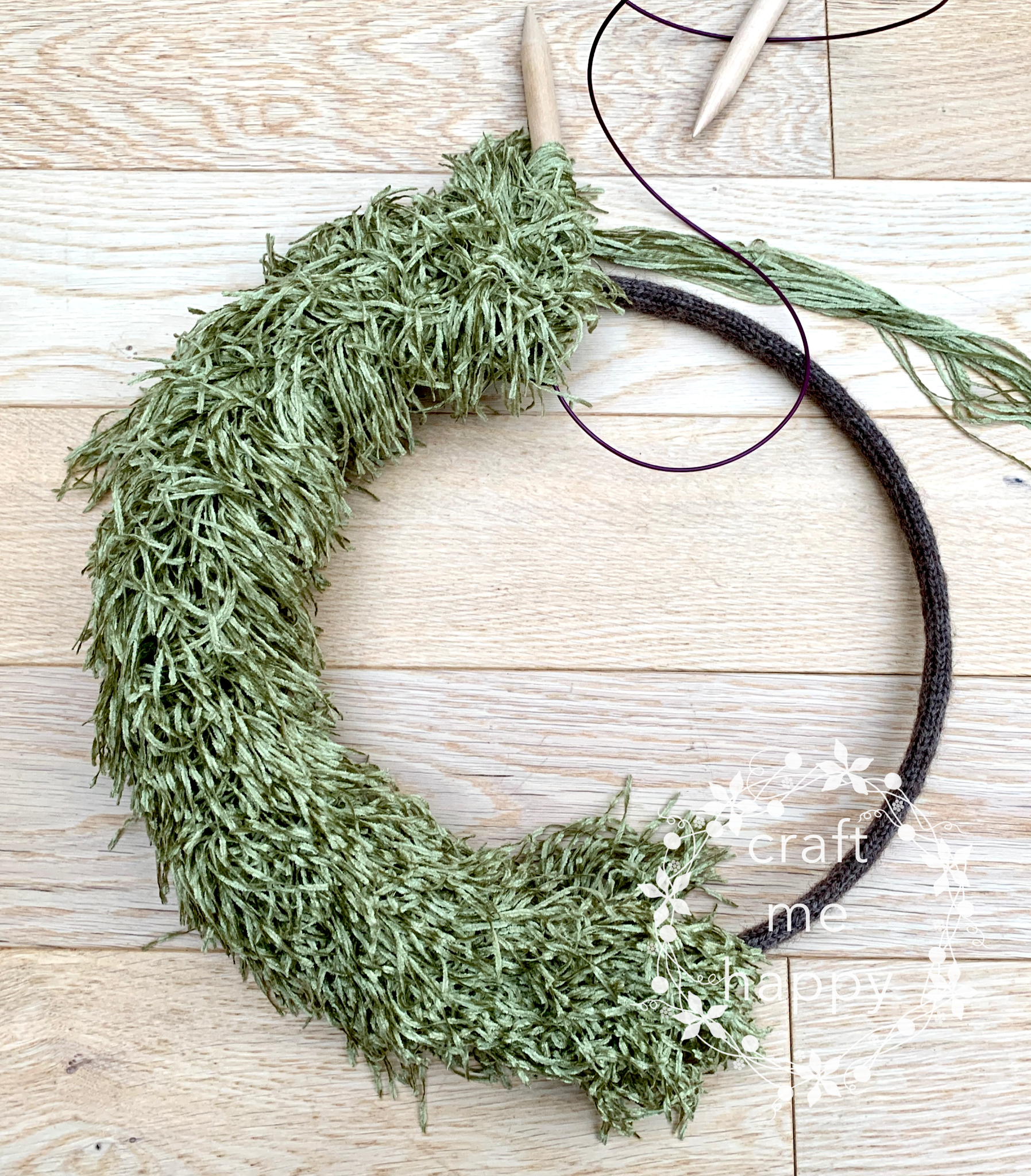 Bohemian Wreath - Loop Stitch Knitted Christmas Wreath | Craft me Happy ...