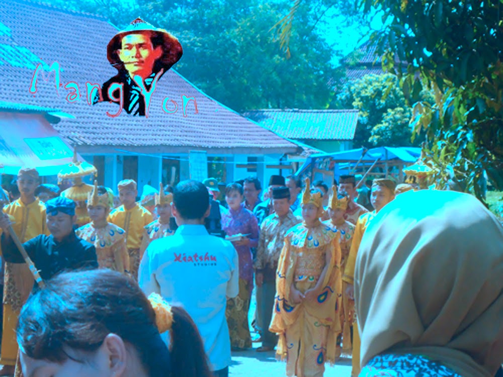 Acara Seni Galura Lengser Mapag Pengantin Sunda di Kampung Gardu ...