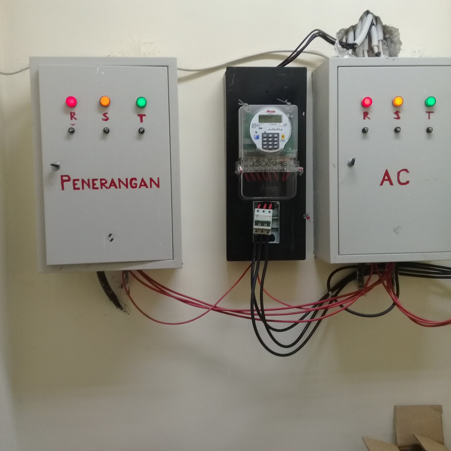 Perbaikan Listrik & Instalasi Rumah Kantor