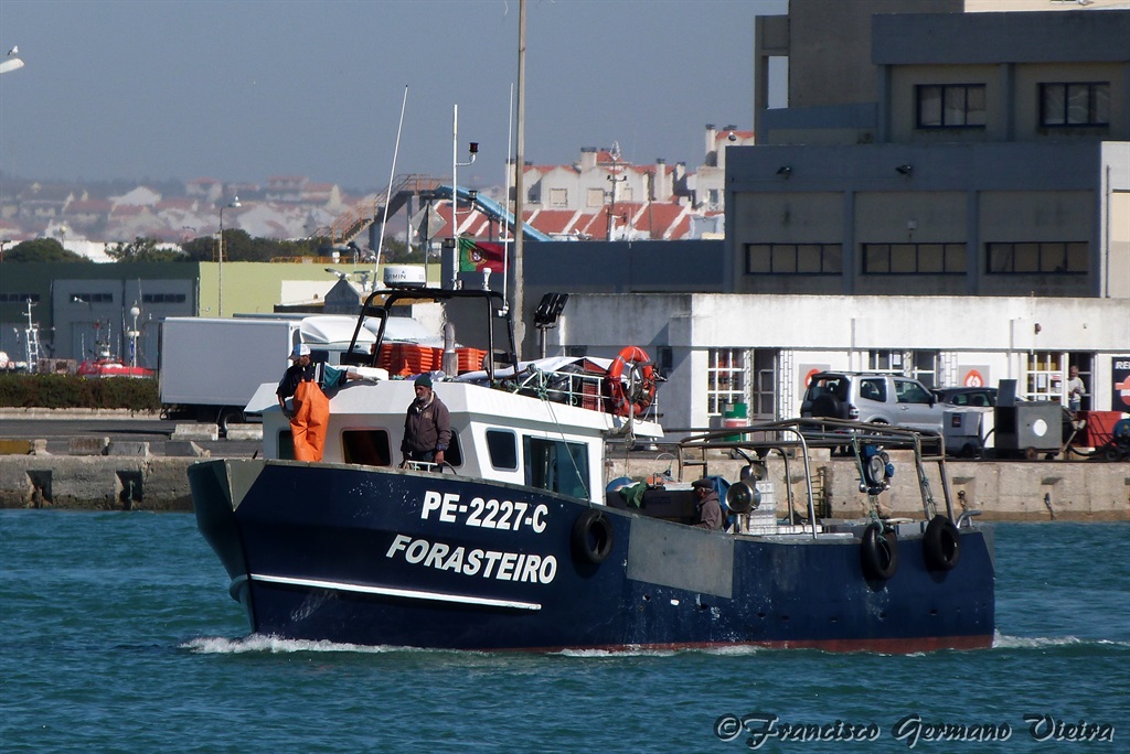 PINTURAS EM PENICHE: maio 2012