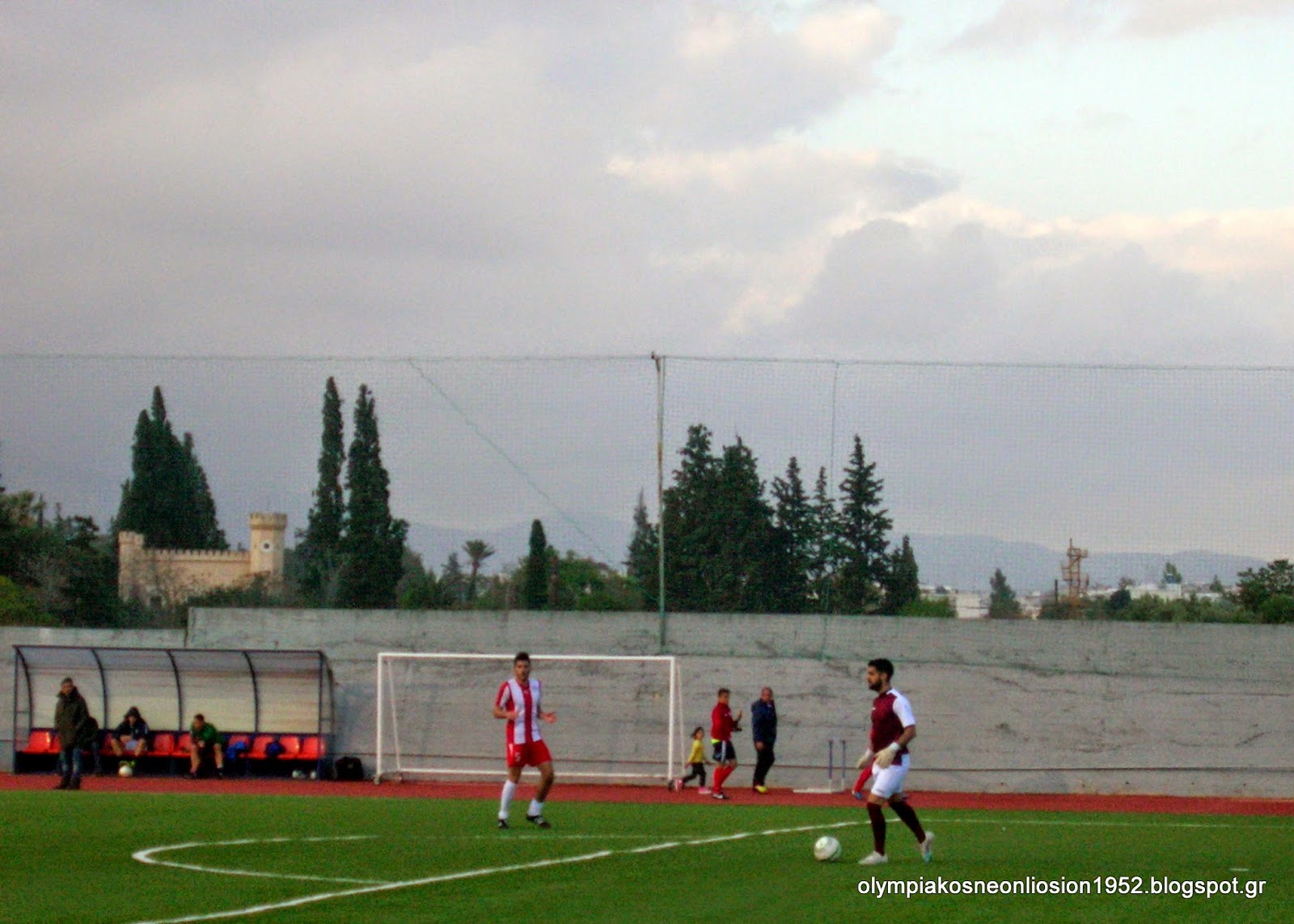 Olympiakos liosion f.c: ΝΙΚΗ ΤΟΥ ΟΛΥΜΠΙΑΚΟΥ ΣΤΟ ΦΙΛΙΚΟ ΓΙΑ ΦΙΛΑΝΘΡΩΠΙΚΟ ...