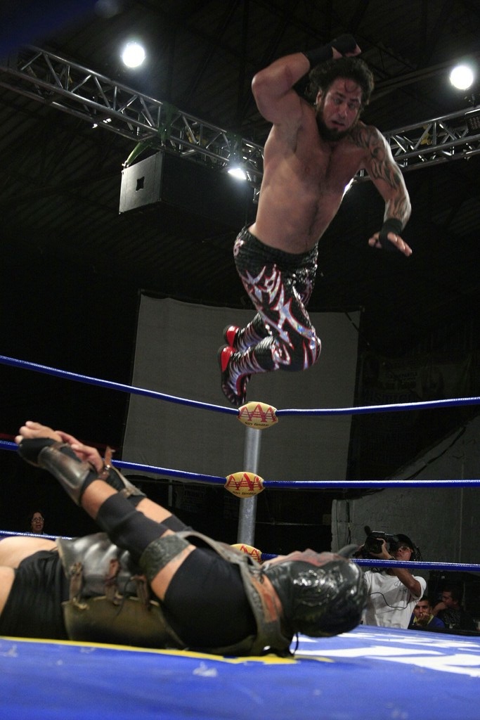 RdR: MEXITOSOS Y MANIACOS TRIUNFADORES EN AAA FUSIÓN